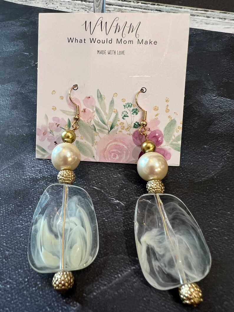 Gold , Pearl and Clear Resin - Etsy