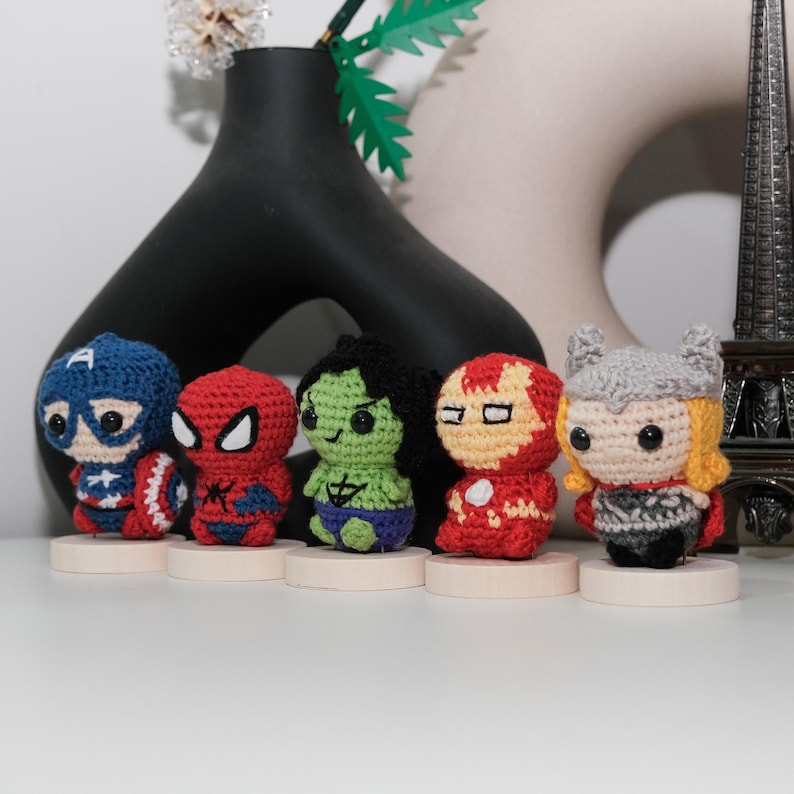 Mini Hero Squad Amigurumi Plush Set – Handmade Crochet Dolls 6–8 Cm (2. ...