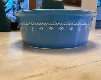 Vintage 1970s -- Pyrex -- Homestead Pattern -- Big Bertha -- 4 Quart ...