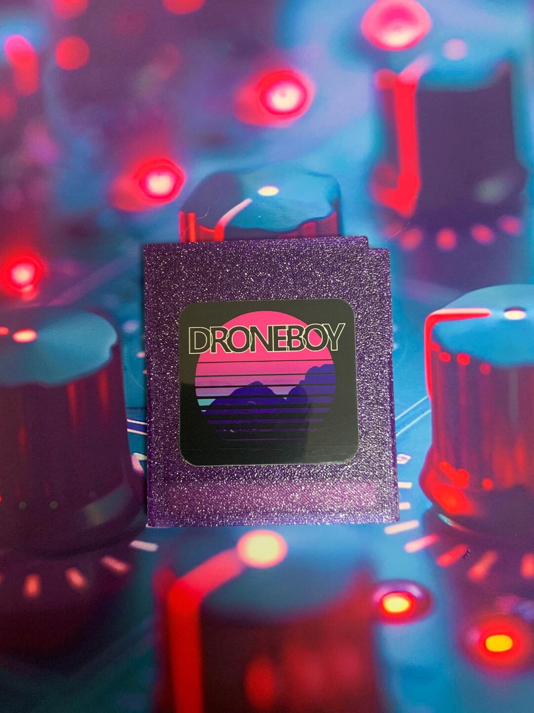 Cartucho Droneboy v1.07 para Game Boy con etiqueta personalizada exclusivo de HobbyChop Carcasa ...