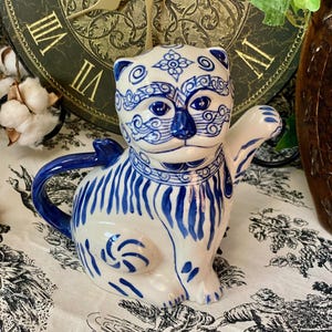 Blue and White Tribal Cat Teapot Made in Thailand Collectible Ceramic ...