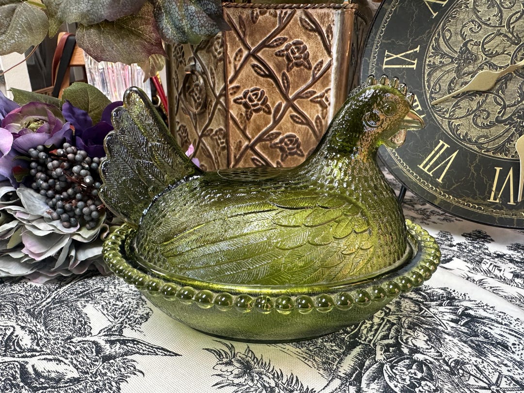 Vintage HON Indiana Glass Olive Green Hen on Nest Covered Candy Dish 7 ...
