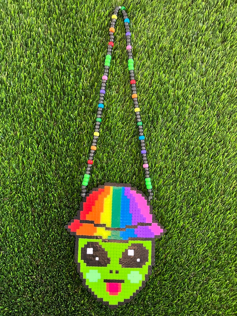 SILLY TRIPPY ALIEN Perler Rave Trippy Large Plur - Etsy