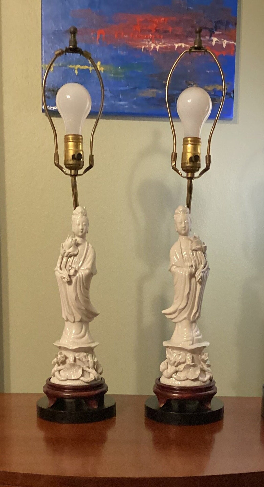 Vintage Pair of Right / Left Chinese Blanc De Chine Guanyin Figure ...