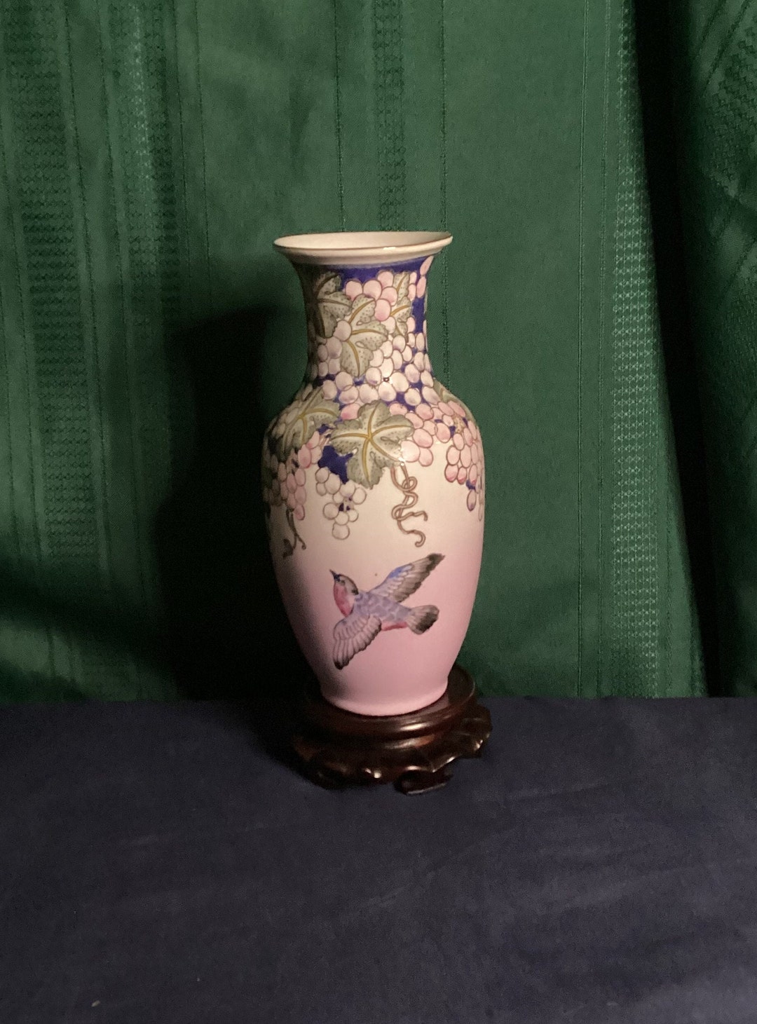 Chinese Toyo Handpainted Birds and Grapes Floral Vase With Dark Redwood ...