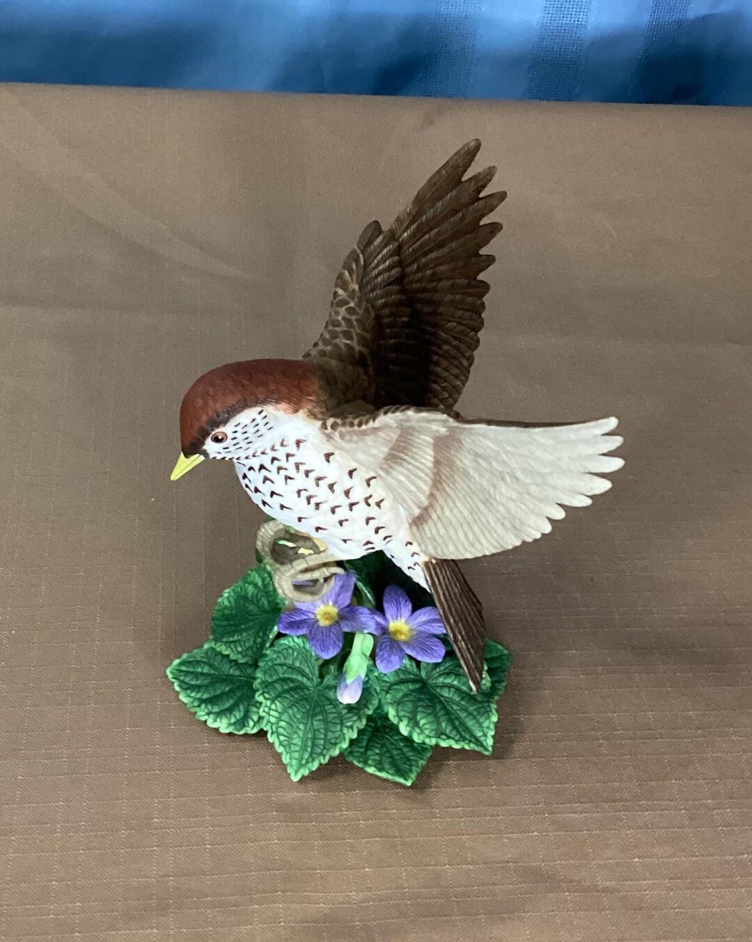 Lenox American Wood Thrush Bird on a Purple Floral Branch Porcelain ...