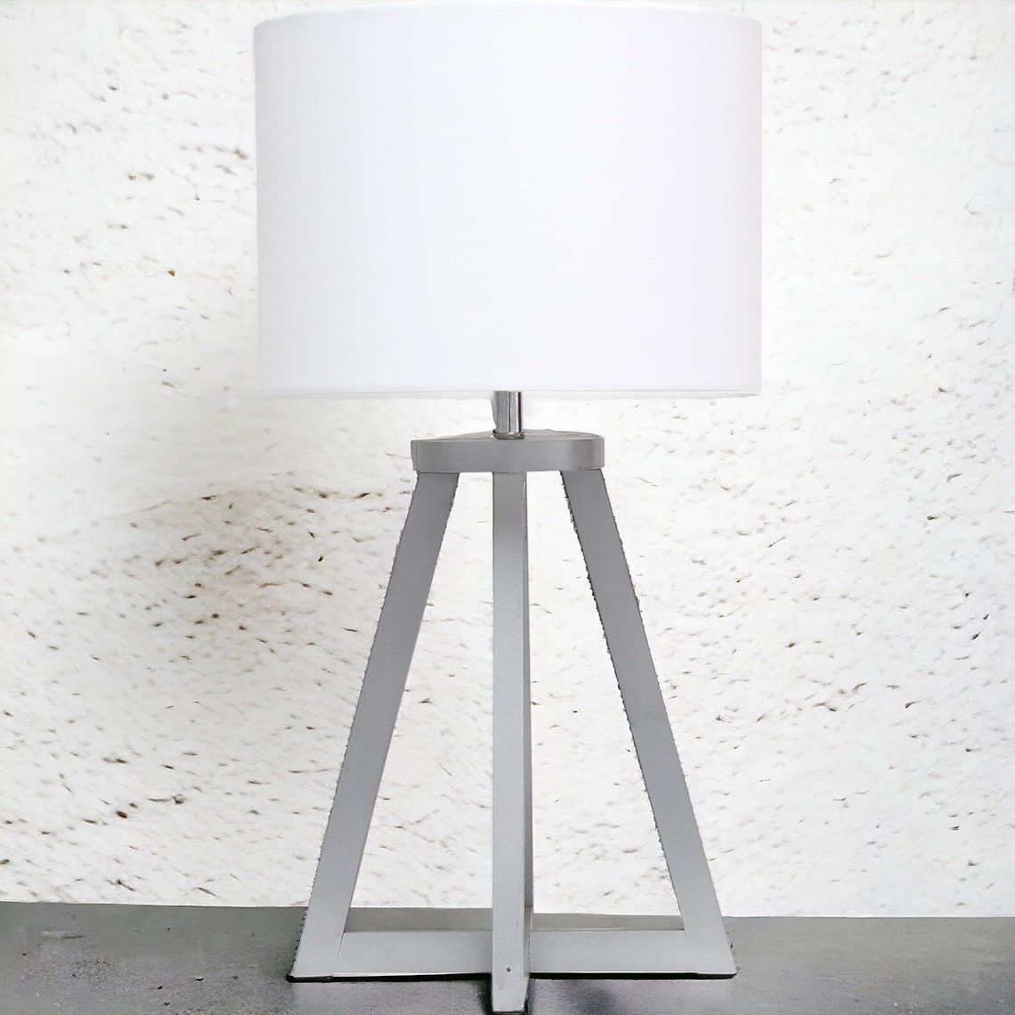 Retro Lamp Triangular Wooden Accent Lamp Natural Triangular Wooden ...