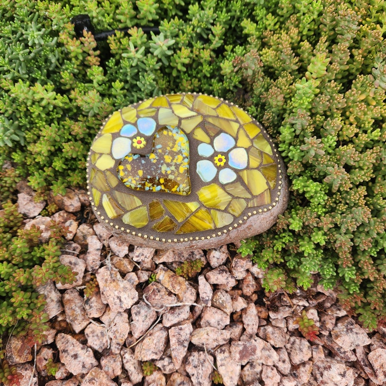 Floral Heart Friendship Mosaic Stone - Etsy