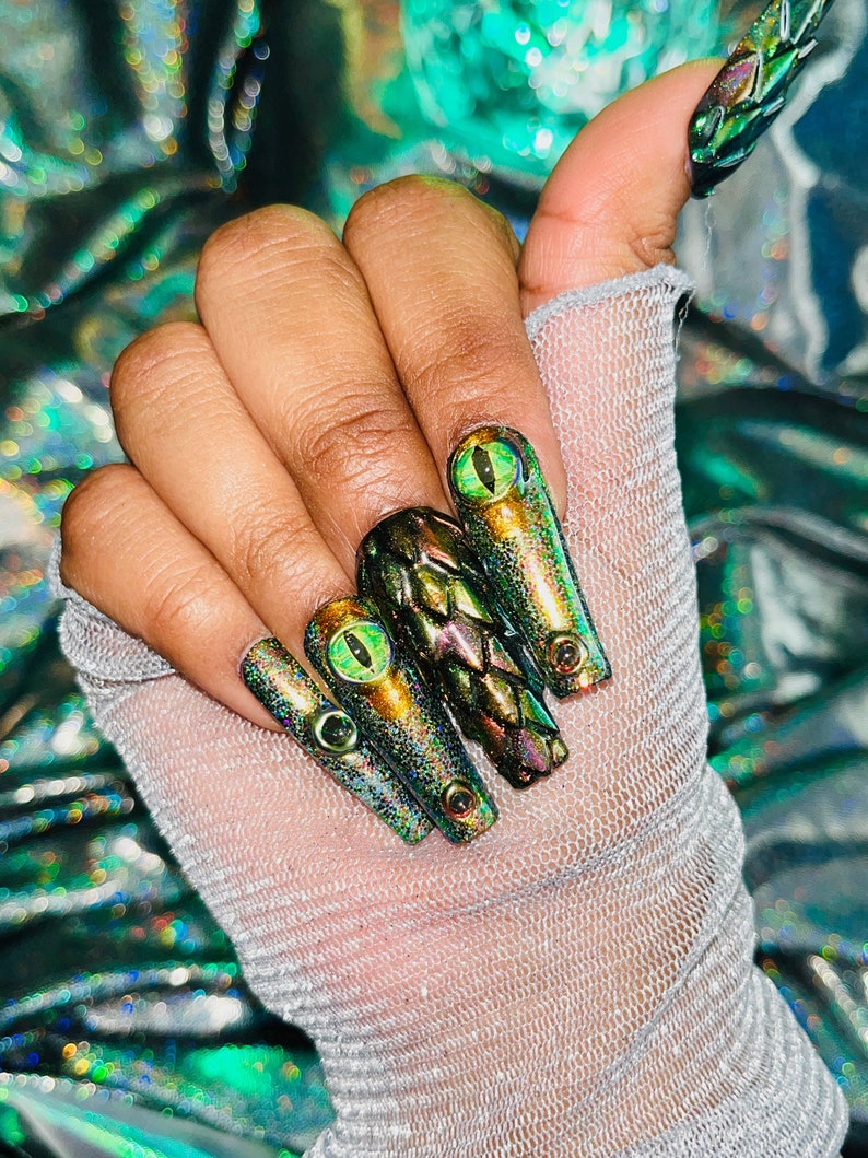 Medusa Nails Glue on Nails Coffin Nails Press on Long Coffin 3d Nails ...