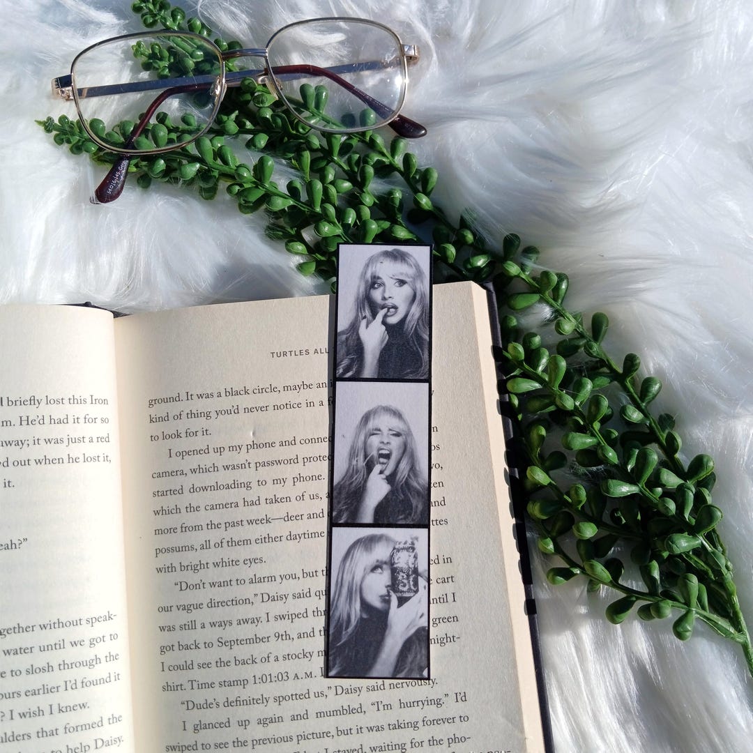 Sabrina Carpenter Bookmarks - Etsy