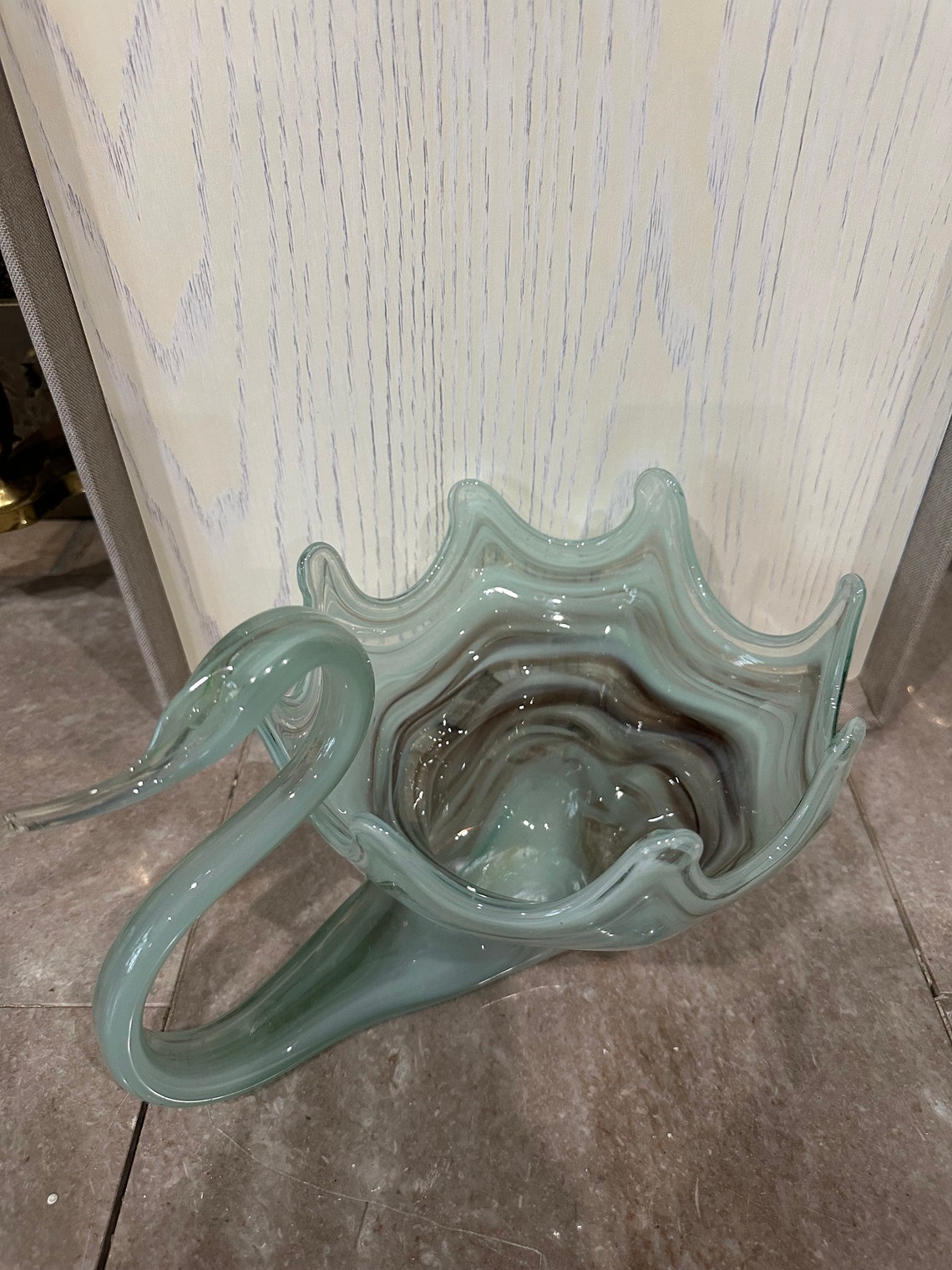 Vtg Hand Blown Sooner Style Art Glass Swan Bowl, Pastel Jade, White and ...