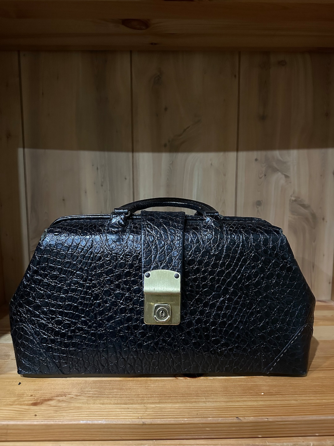 Cheney England Black Crocodile Print Genuine Leather Doctor - Etsy