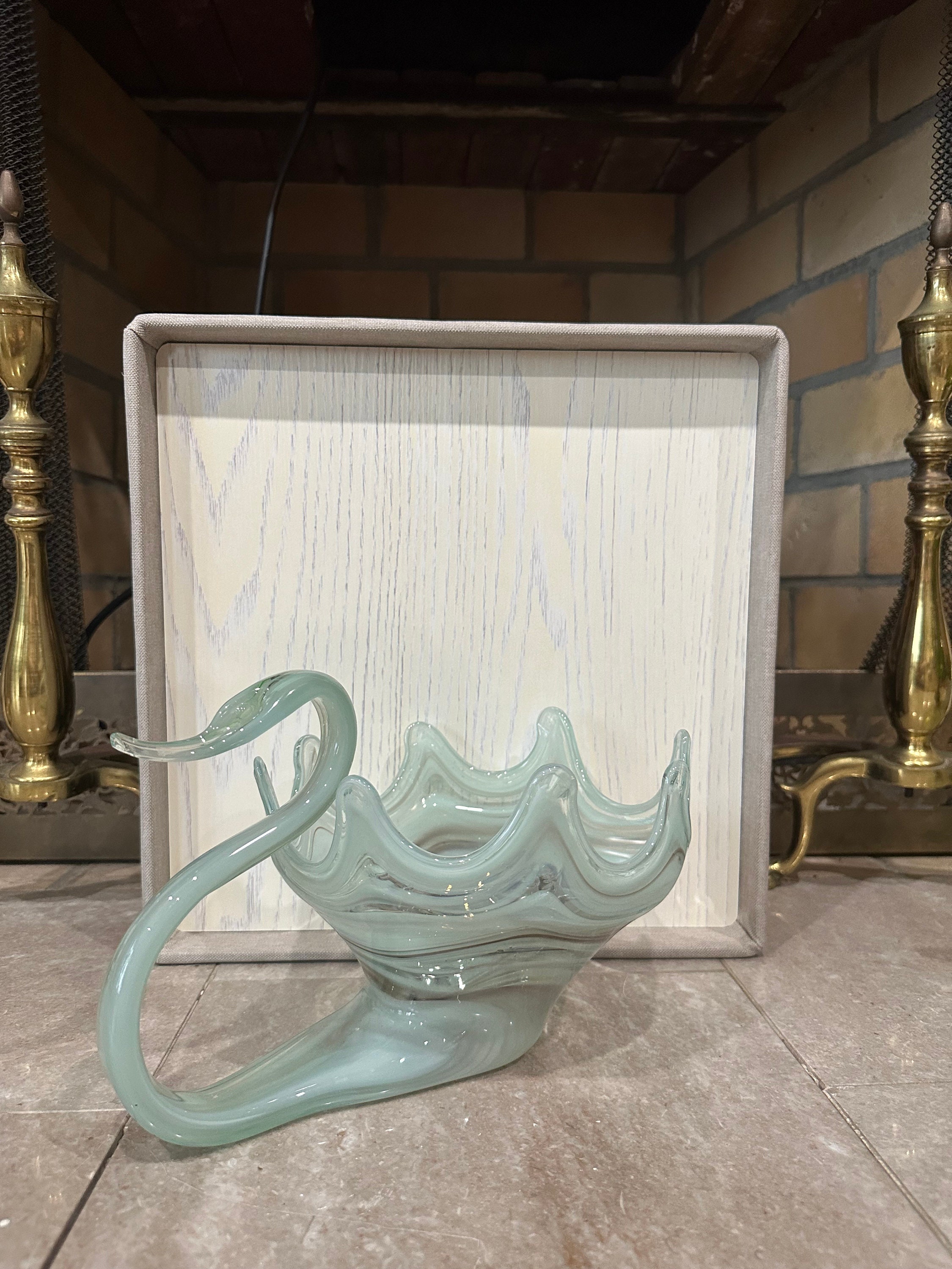Vtg Hand Blown Sooner Style Art Glass Swan Bowl, Pastel Jade, White and ...