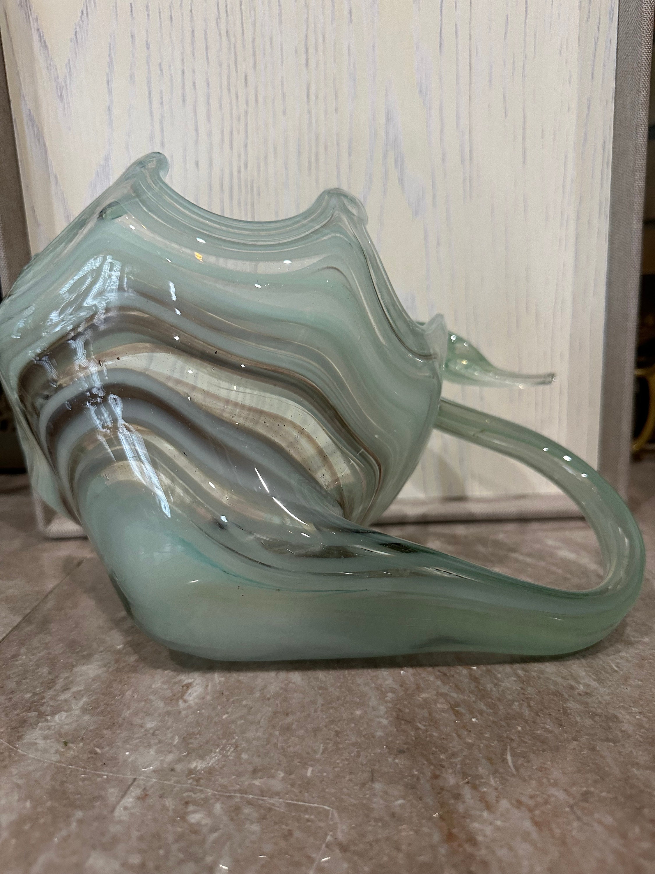 Vtg Hand Blown Sooner Style Art Glass Swan Bowl, Pastel Jade, White and ...