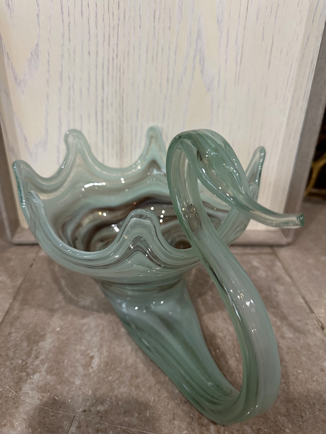 Vtg Hand Blown Sooner Style Art Glass Swan Bowl, Pastel Jade, White and ...