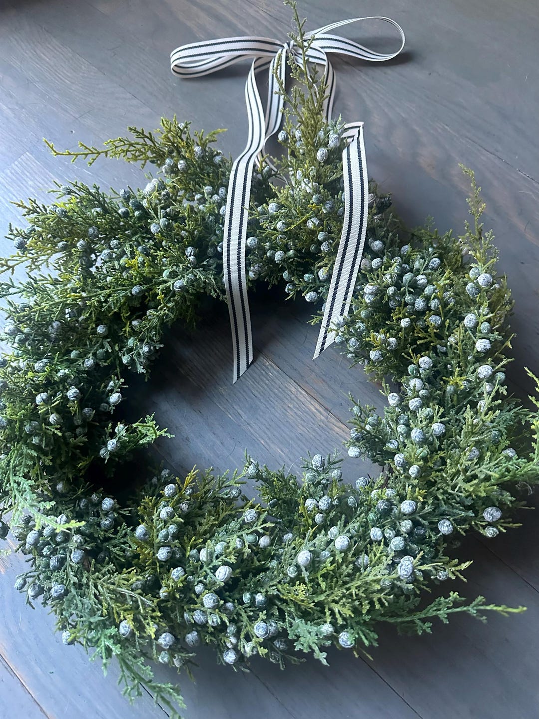 Winter Juniper Wreath Year Round Evergreen Berry Minimalist Wreath ...