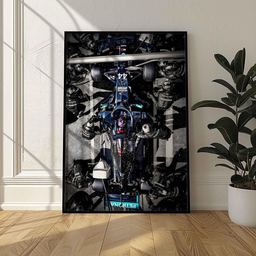 Lewis Hamilton Poster Formula 1 Mercedes Pit Stop Canvas Wall Art ...