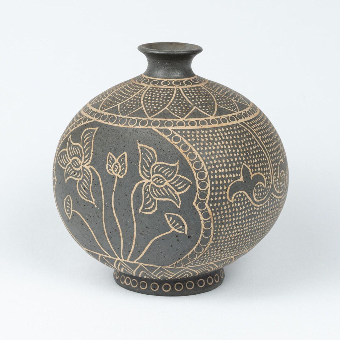Korean Silla Buncheong Earthenware With White Slip Inlaid and Stamped ...