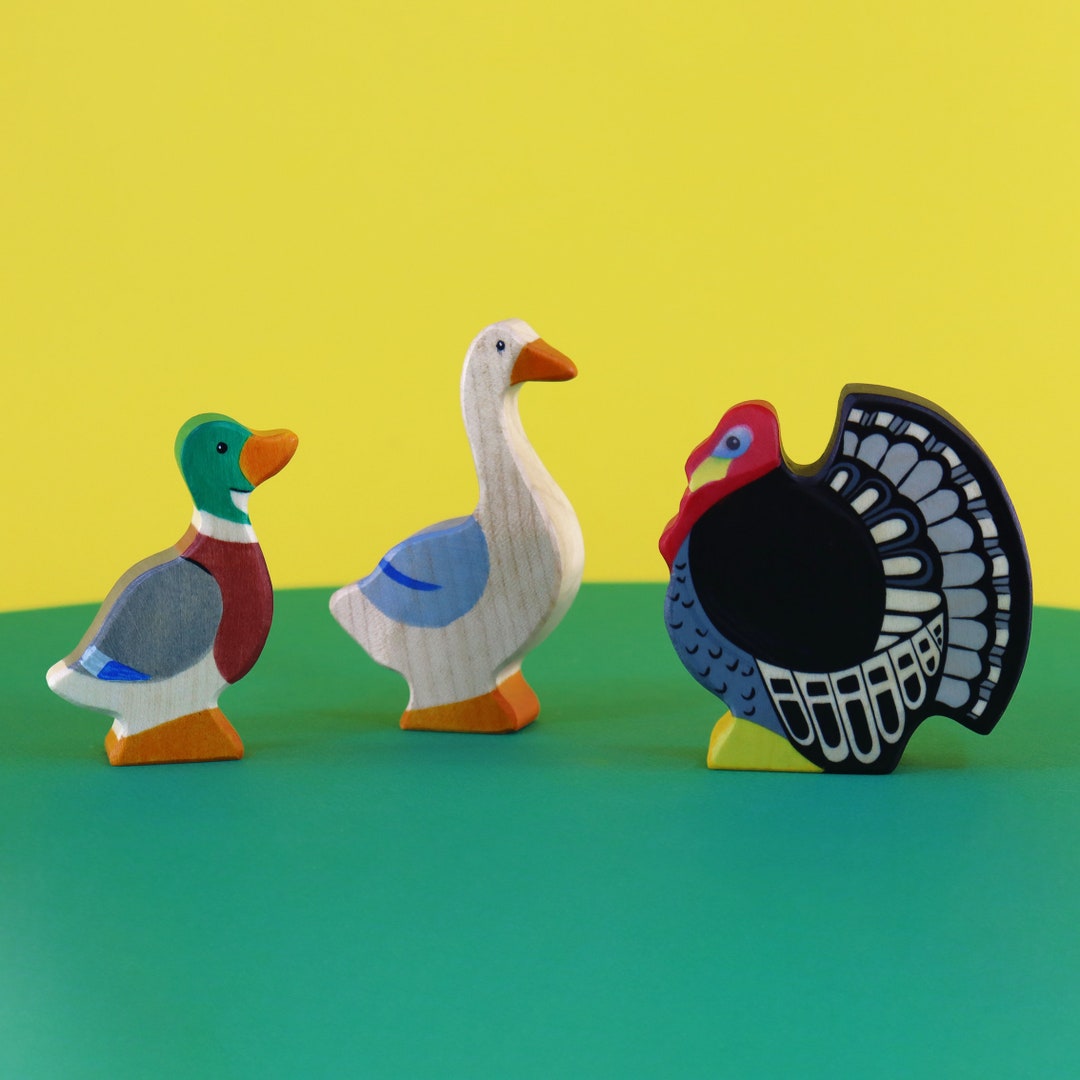 Family of Farm Birds Wooden Toys Set | Montessori Toys | Waldorf Toy ...