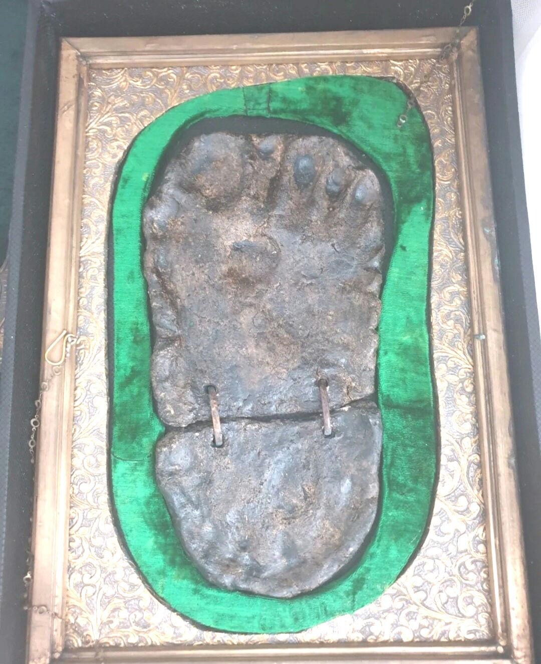 Mohamed Surrounded Original Mold of the Holy Prophets Foot Print - Etsy