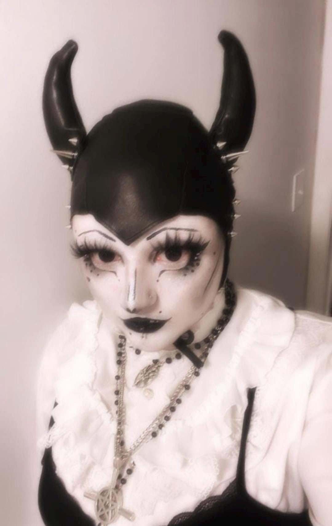 DOVES Devil Leather Bonnet - Etsy