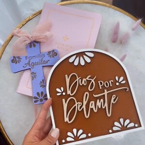 Dios Por Delante, Spanish Signs, Catholic Quote, Housewarming Gift ...