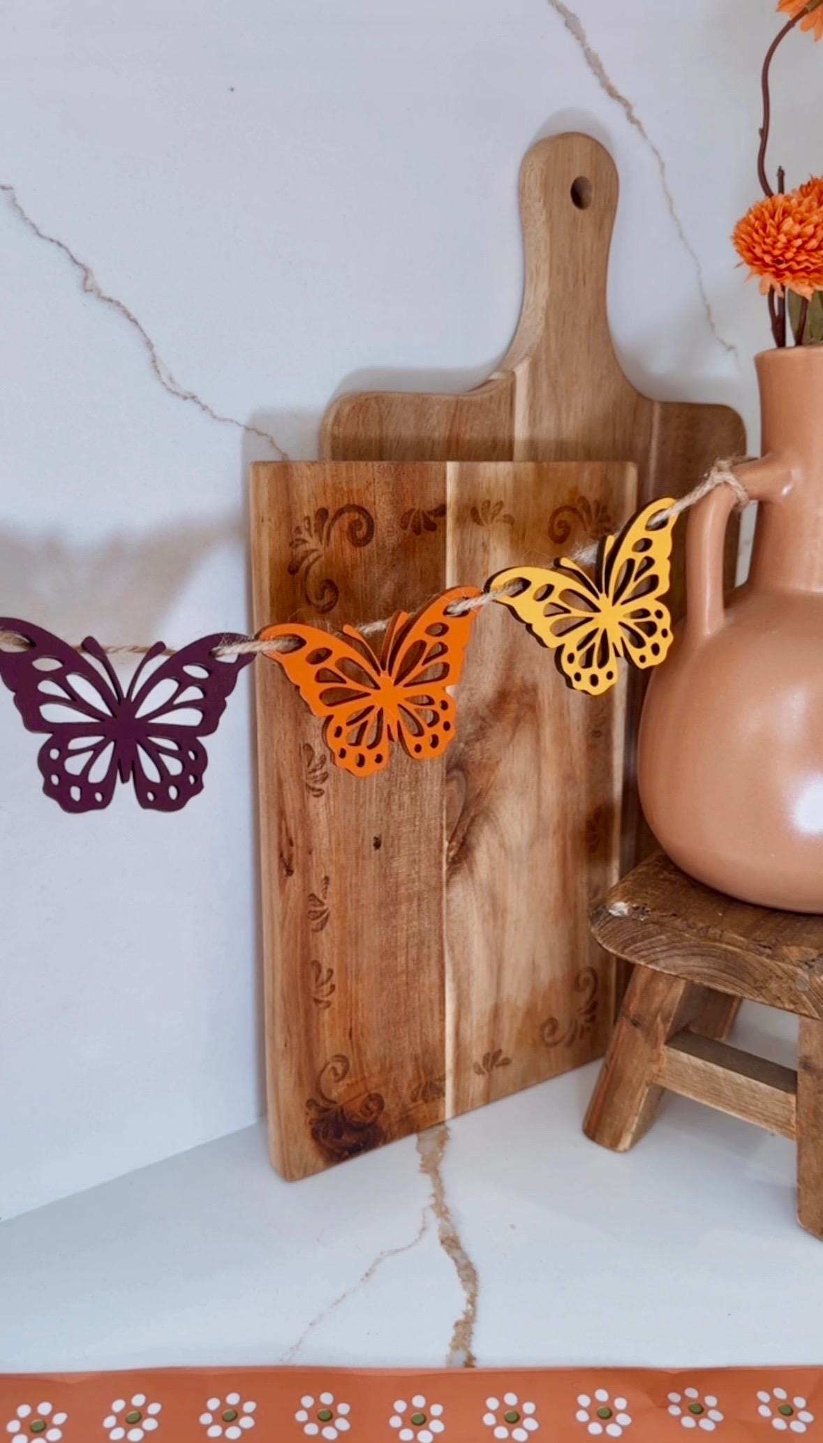 Monarch Butterfly Altar Decor, Día De Los Muertos Ofrenda, Dia De Los ...