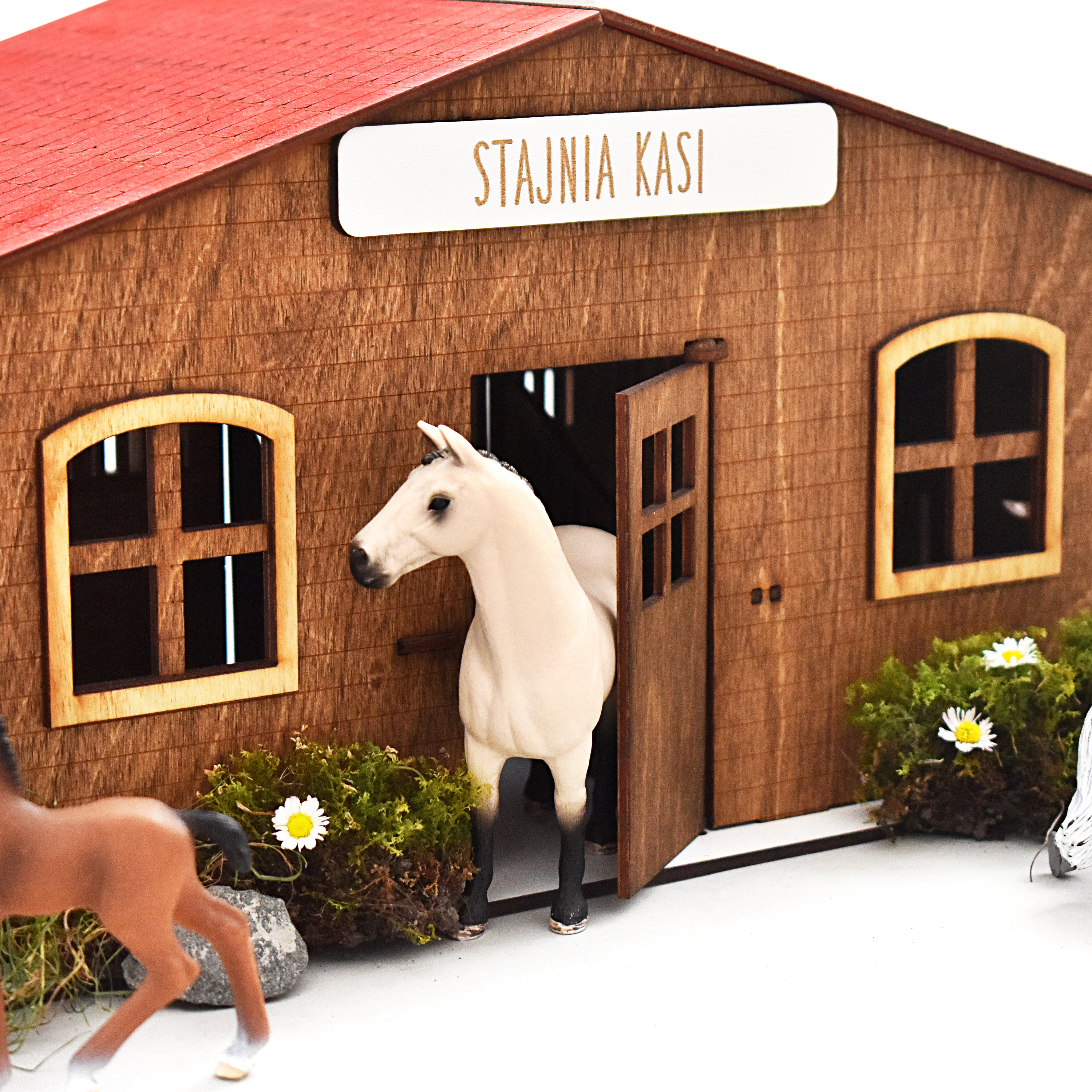 Handmade Wooden Horse Barn Toy Kids Birthday Gift Custom Name Customize ...