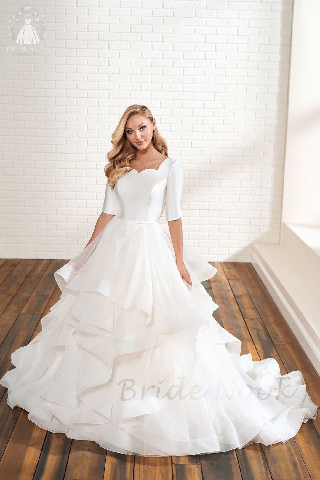 Modest A Line Tiered Ruffle Wedding Dress Flounce Organza Ball Skirt ...