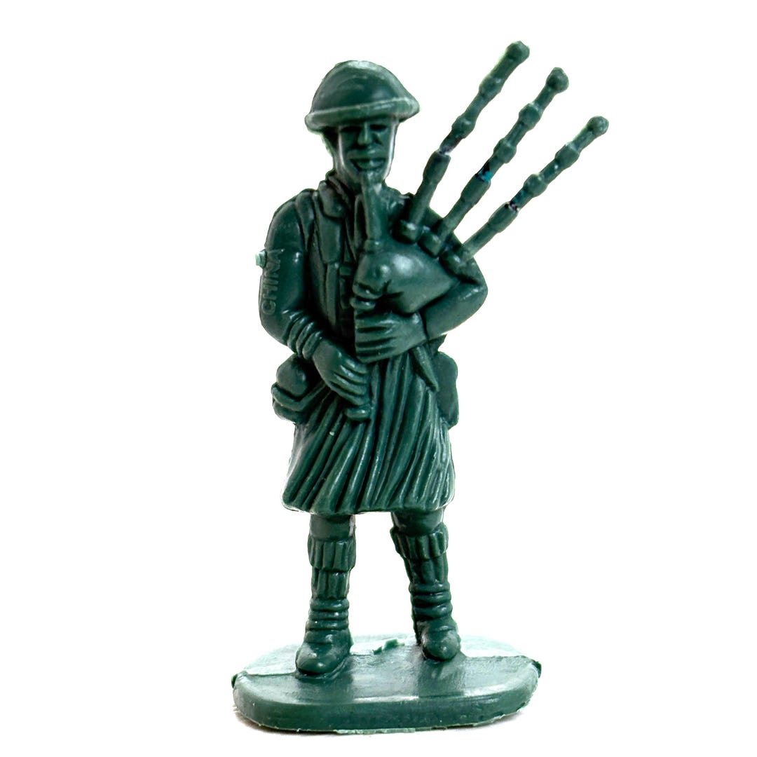 Vintage Green Toy Soldier Bagpipe Player 2 Inches Tall British Army - Etsy