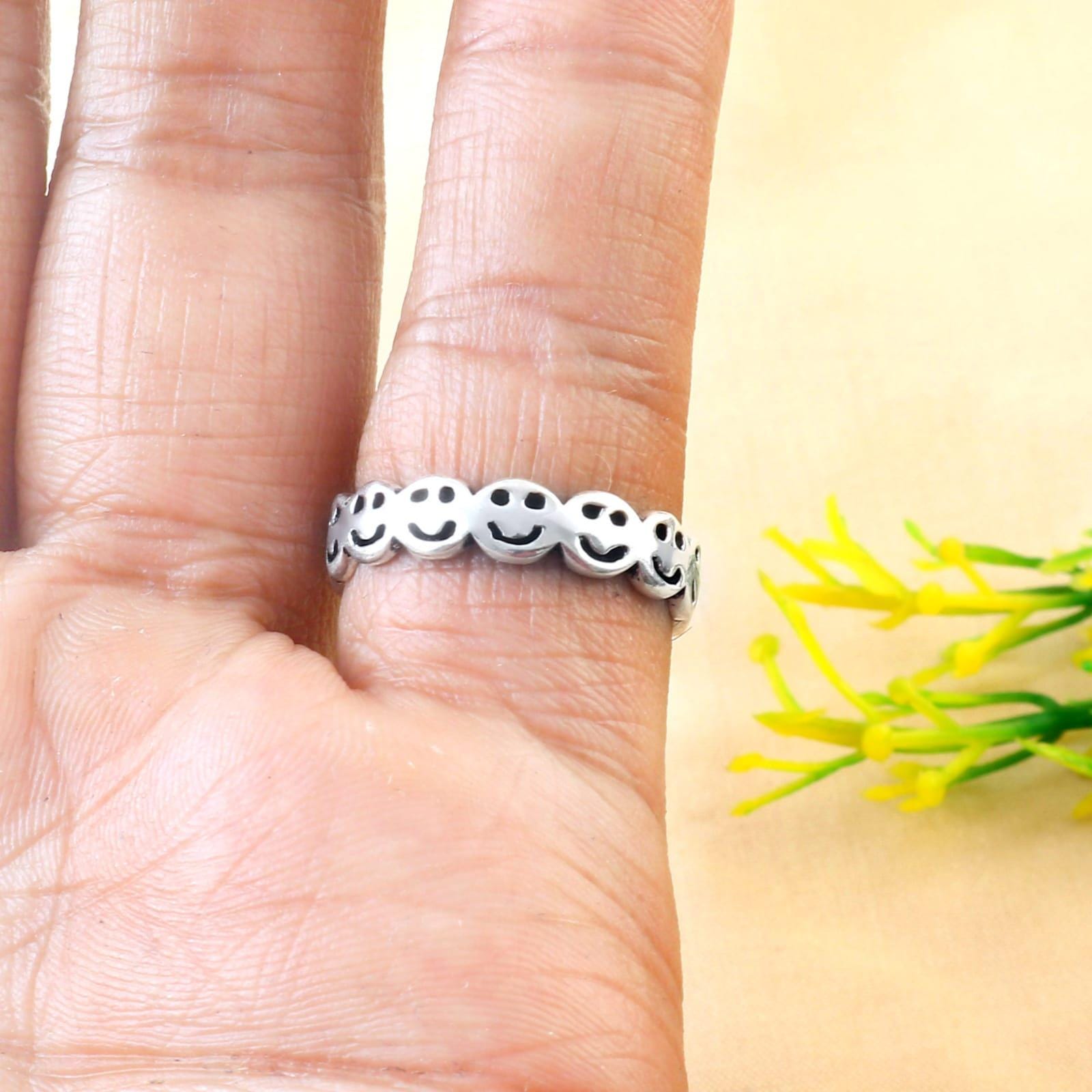 Smiley Face Ring, Stackable Smiley Face Ring, Emoji Ring, Happy Face ...