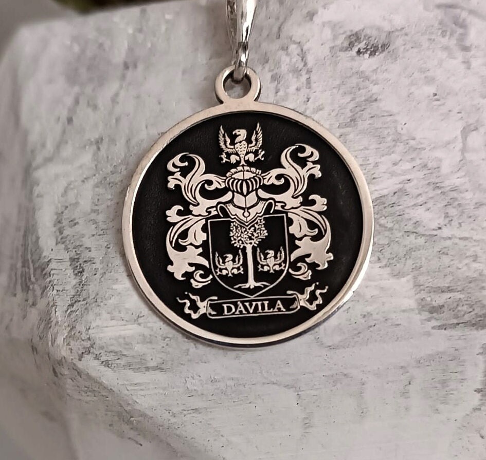 Coat of Arms Necklace, Family Crest Necklace, Custom Signet Pendant ...