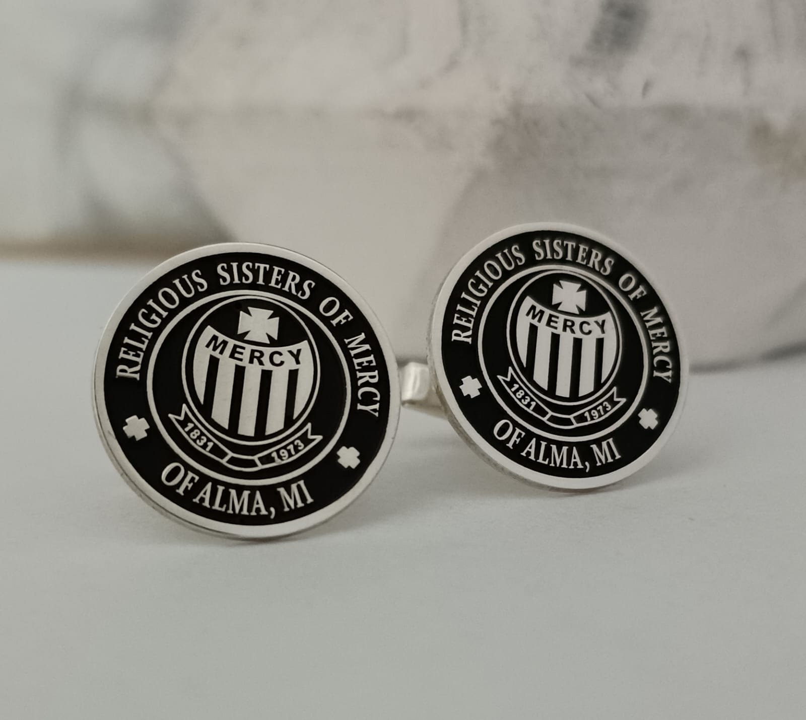 Coat of Arms Cufflinks, Family Crest Cufflinks, Custom Signet Cufllinks ...