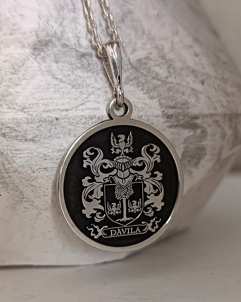 Coat of Arms Necklace, Family Crest Necklace, Custom Signet Pendant ...