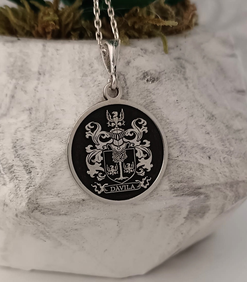 Coat of Arms Necklace, Family Crest Necklace, Custom Signet Pendant ...