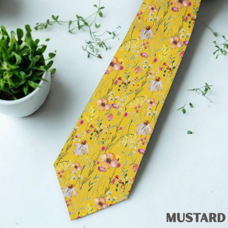 Wildflower Necktie for Men, Spring Summer Pressed Wildflower Tie ...