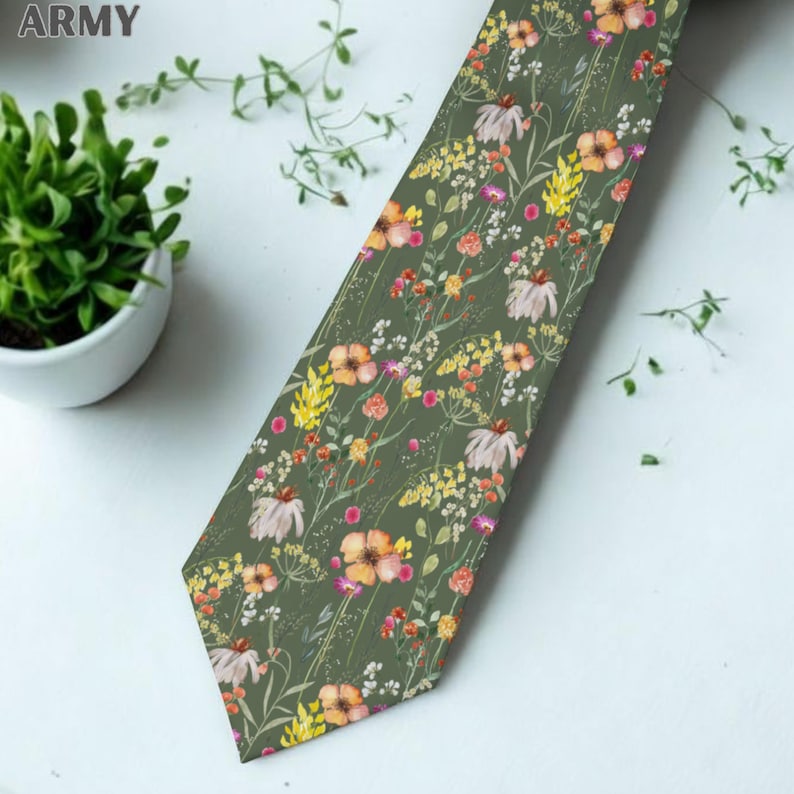 Wildflower Necktie for Men, Spring Summer Pressed Wildflower Tie ...