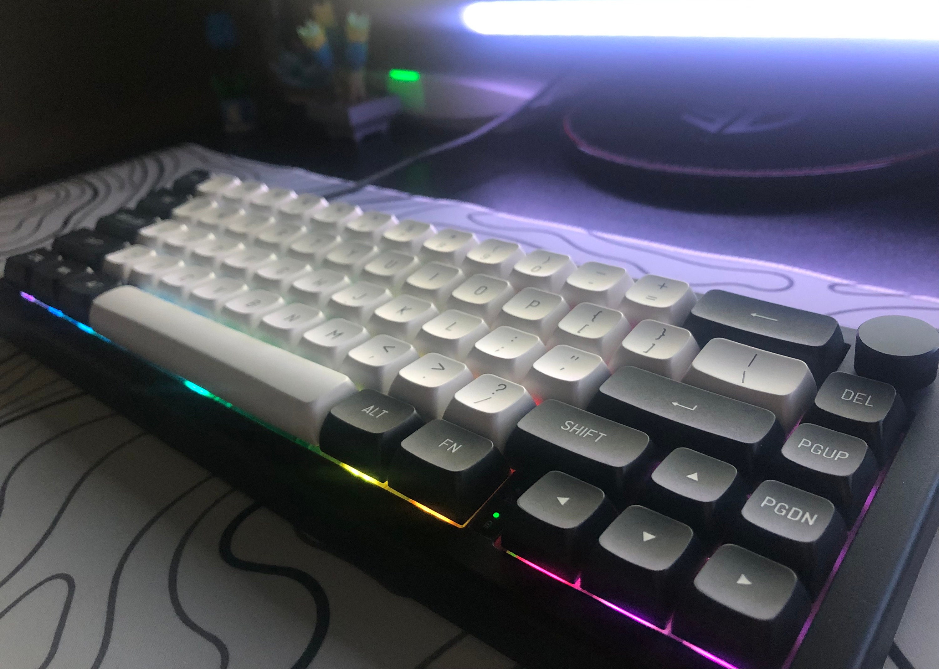 Custom Mechanical Keyboard Customize It Yourself Gmk67 65% Mechanical ...