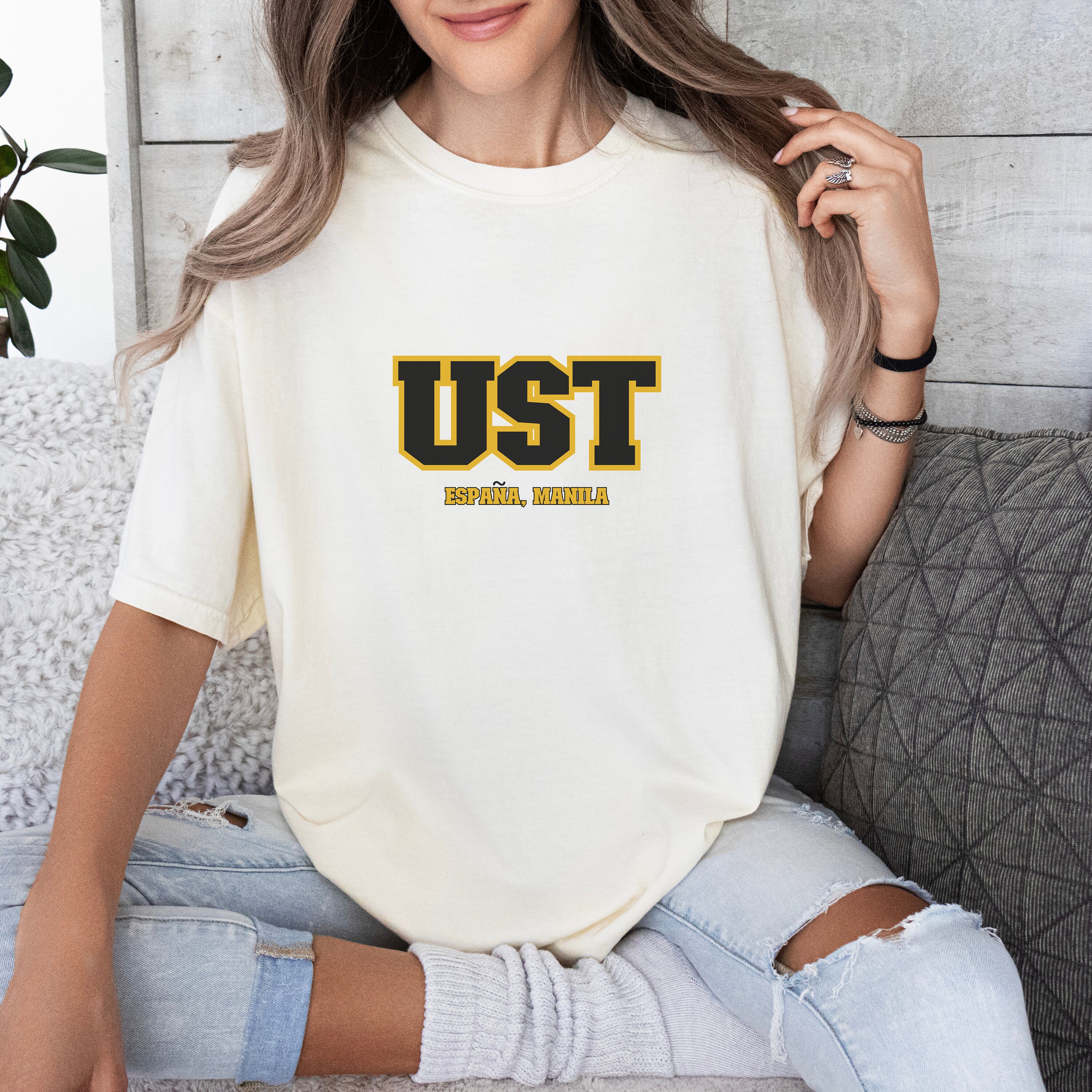 UST University of Santo Tomas Espana Manila A Phillipines IVY LEAGUE ...