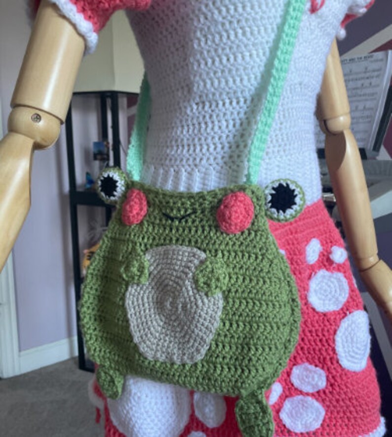 Humphrey the Frog Bag Crochet Pattern - Etsy