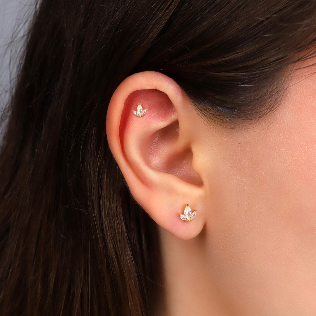 18G Tiny Crown Threadless Push Pin Labret Stud, 925 Sterling Silver Crown Shape Flat Back Stud ...