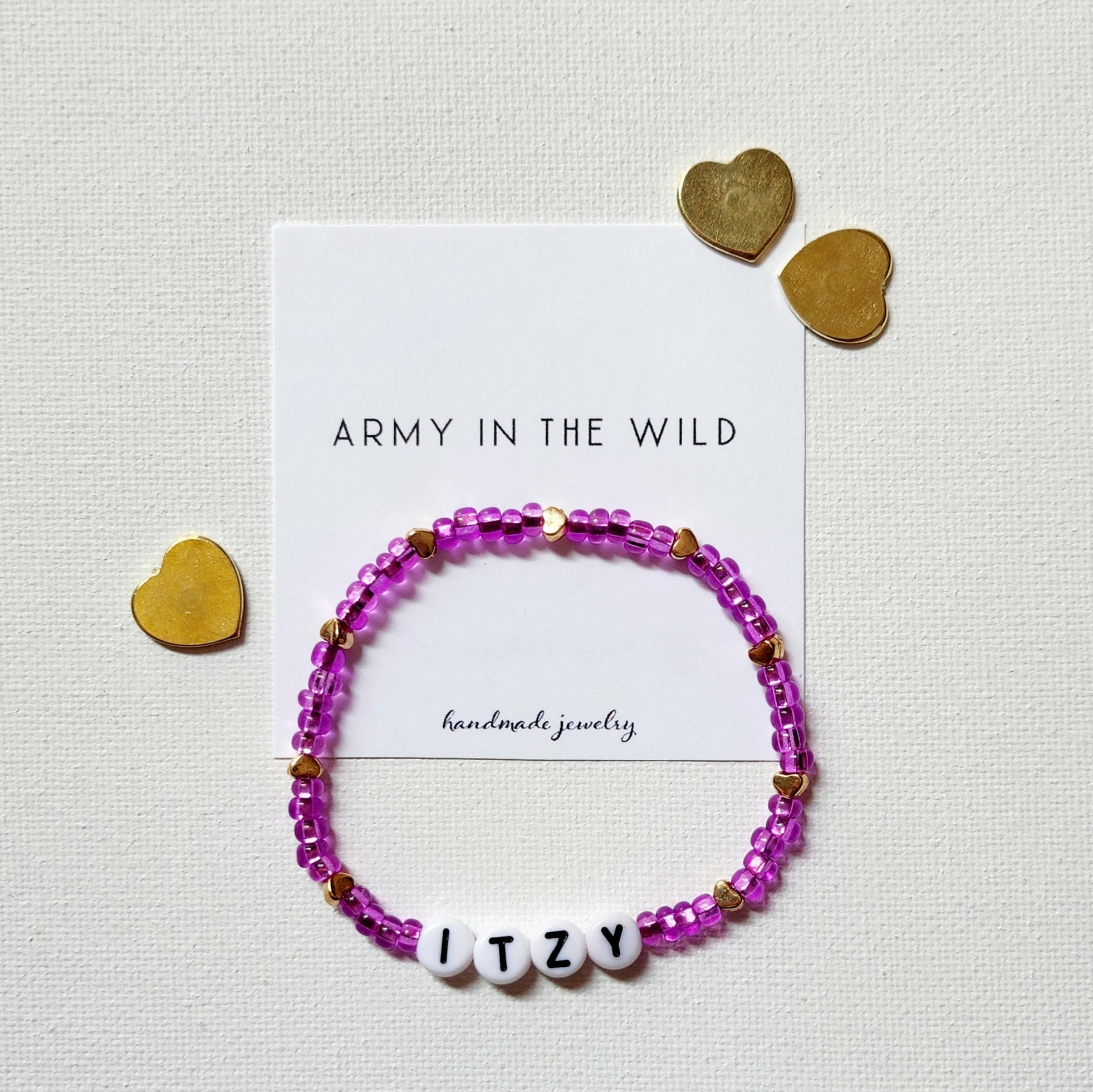 ITZY Bracelet With Gold Hearts - Custom Kpop Elastic Bracelet - Etsy