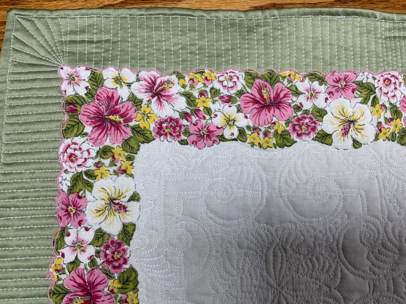 Antique Vintage Quilted Handkerchief 17x17 - Etsy