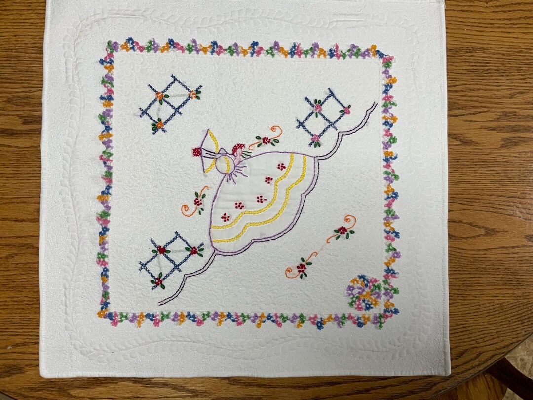 Antique Handkerchief With Tatted Edging 18x19 - Etsy