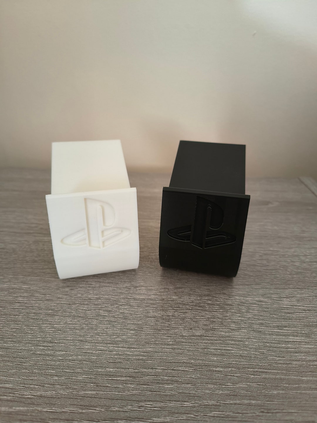 Playstation Controller Stand PS4 / PS5 - Etsy