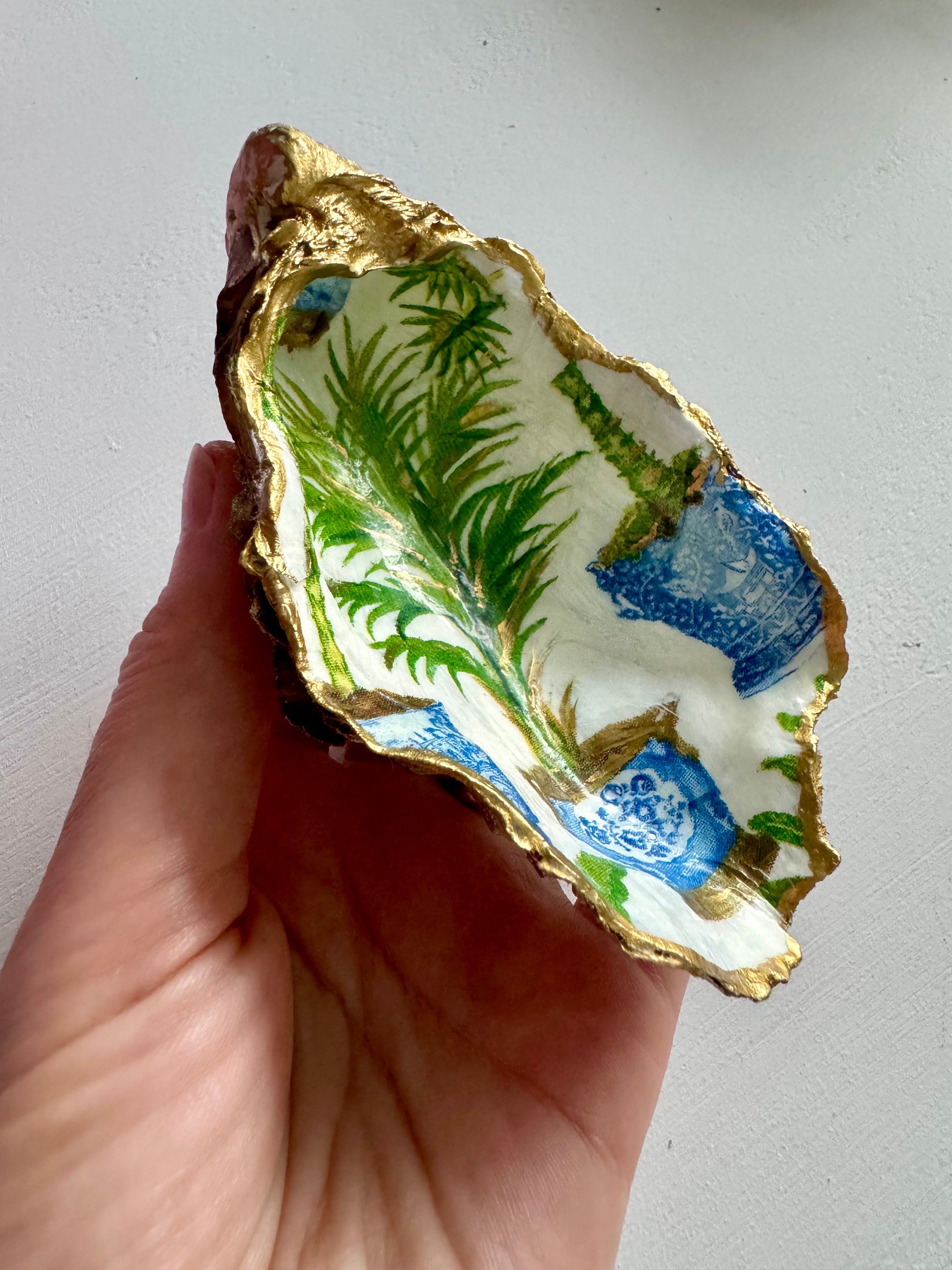 Oyster Shell Trinket Dish Hamptons Chinoiserie Coastal Pattern Blue and ...