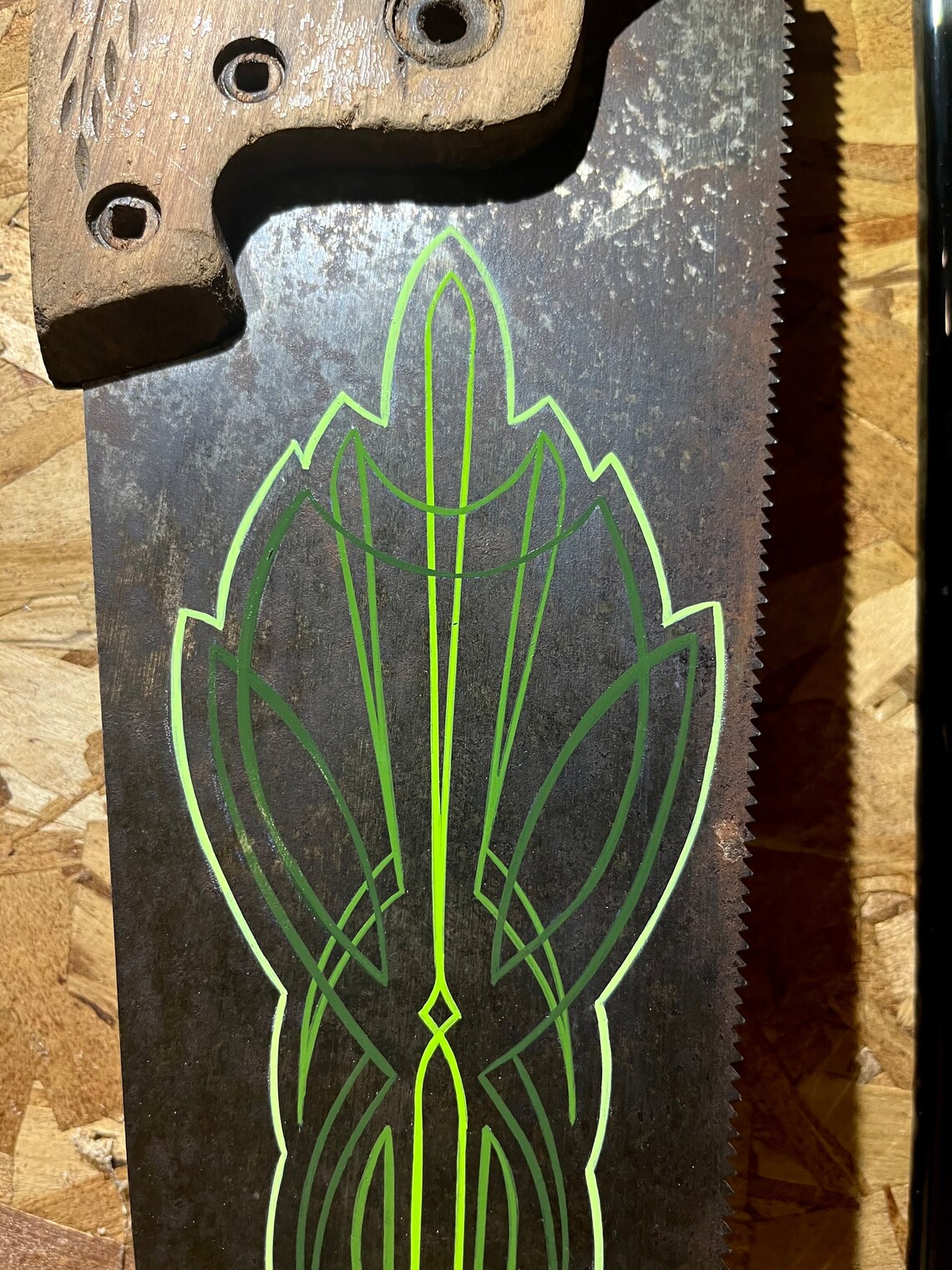 Green Hand Pinstriped 22 Inch Hand Saw - Etsy