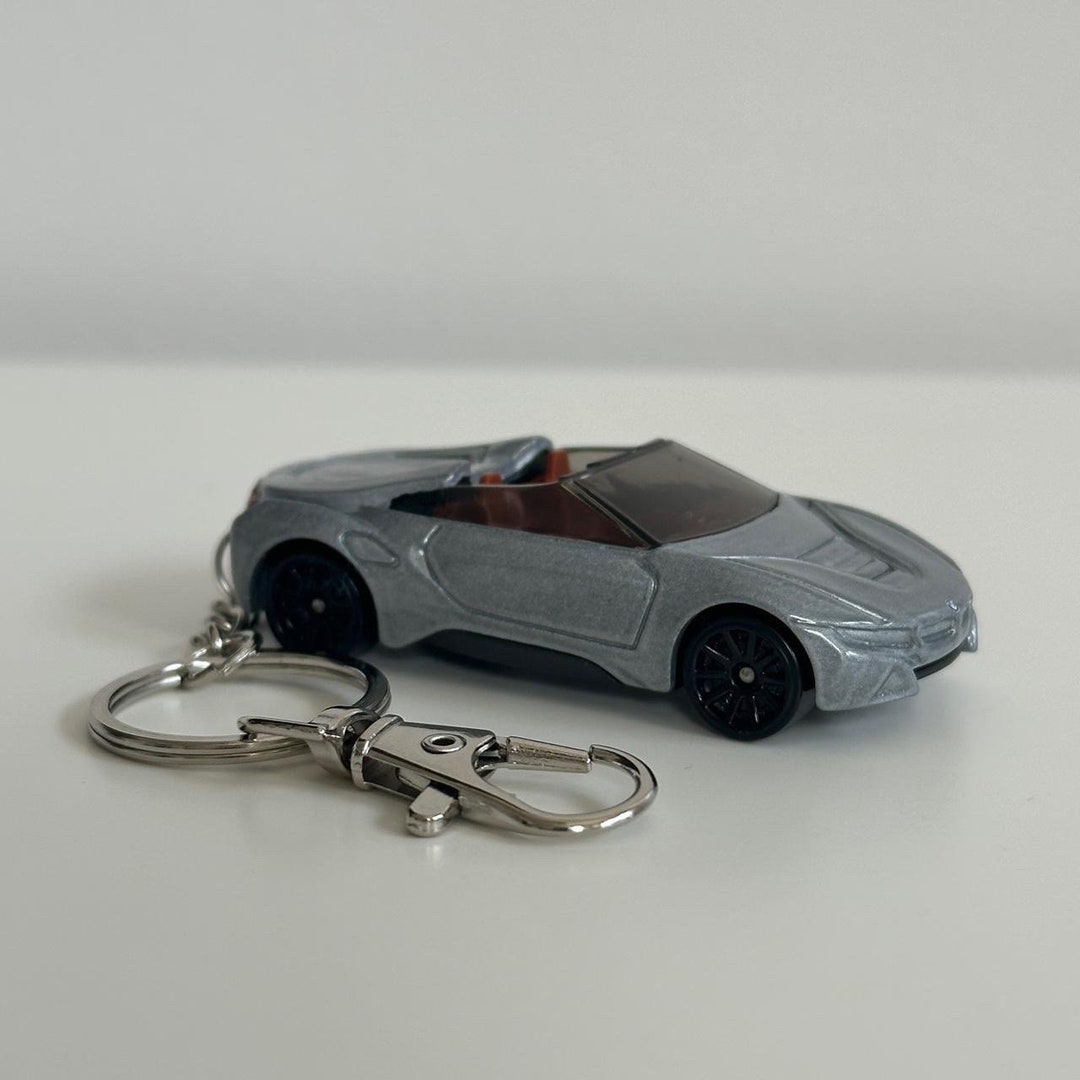 BMW I8 Roadster, Hot Wheels Custom Keychain, Silver Convertible German ...