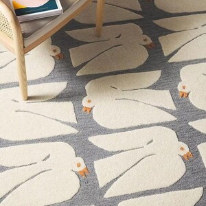 White Birds With Grey Loop Background Hand-tufted 100% Wool Handmade ...