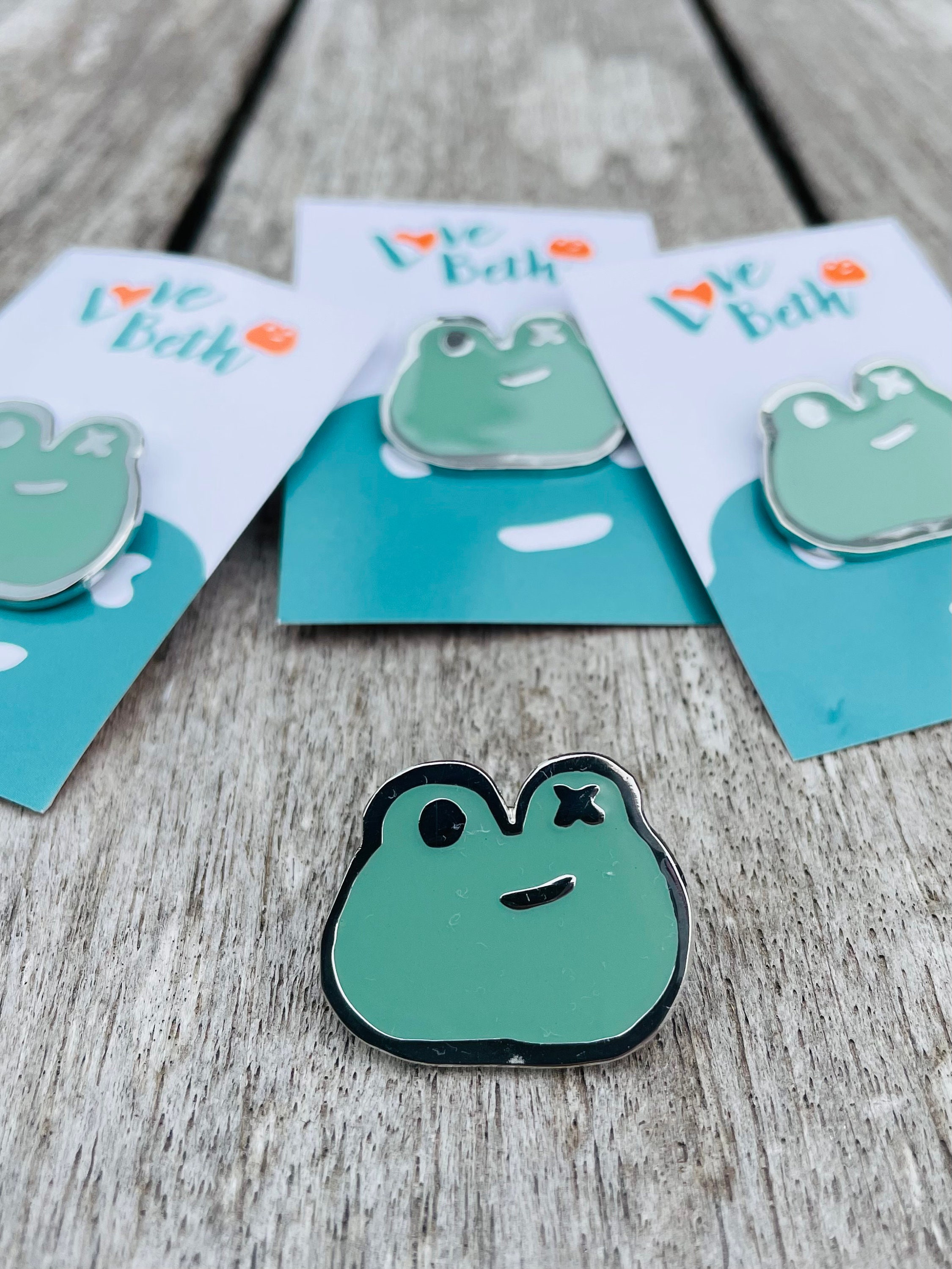 Frog Enamel Pin Badge - Etsy